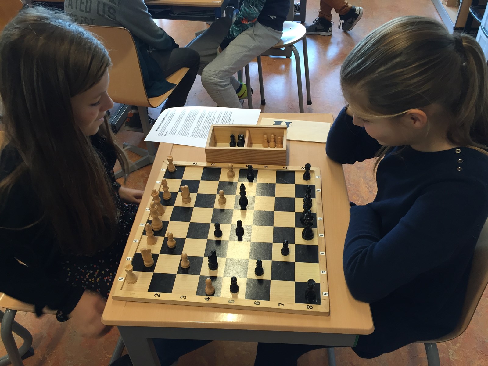 Schaken in groep 8 - Kindcentrum De Brug